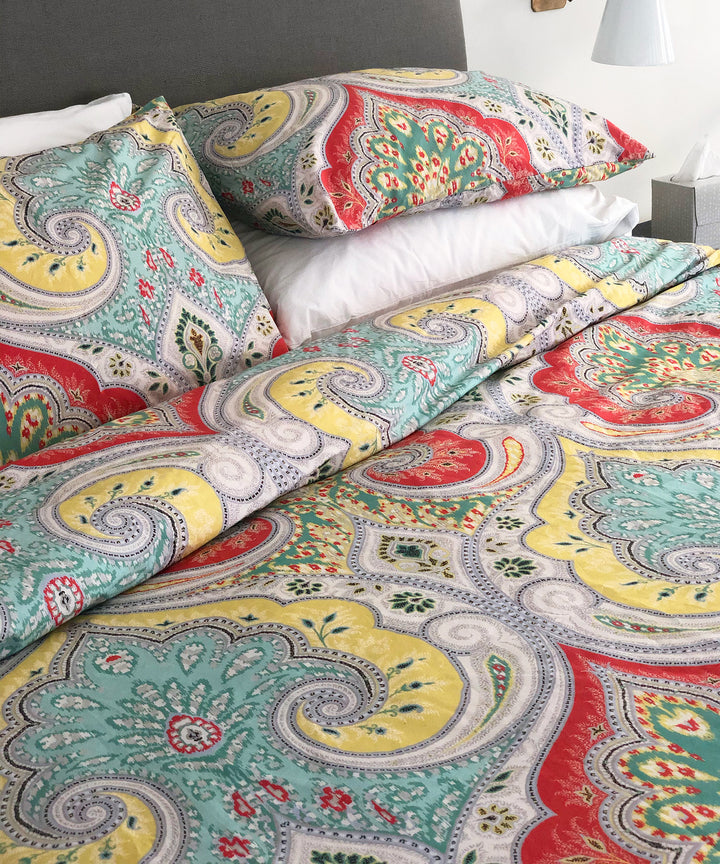 Bedding, Pillows, Shams, Duvets, Comforters & Quilts – Echo